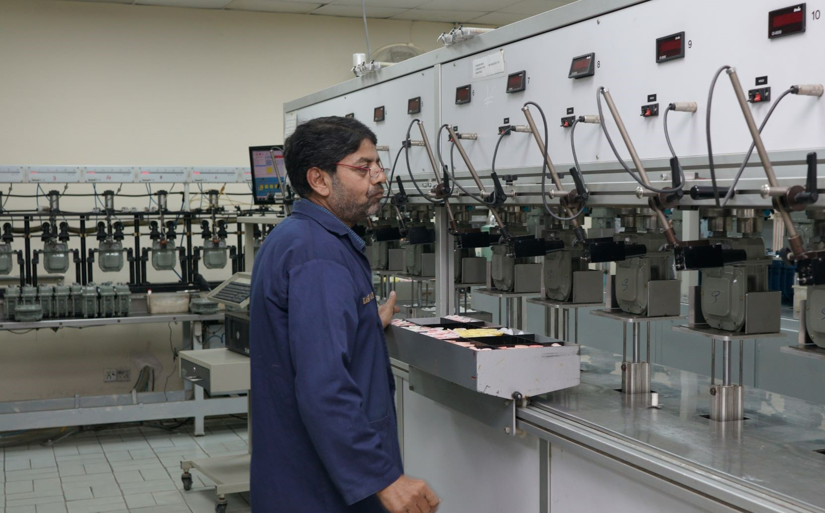 SSGC meter manufacturing plant – Signaling a positive change | Sui ...